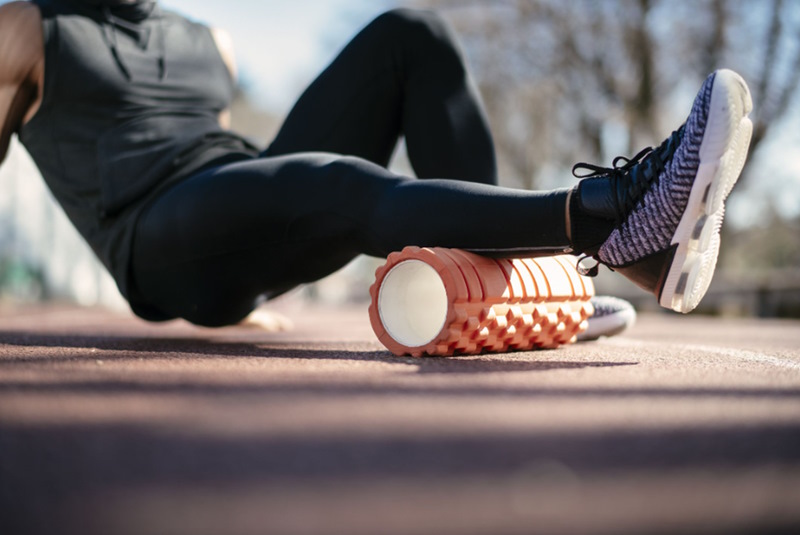 Foam rolling – Why is everybody doing it? - Steroidify Blog